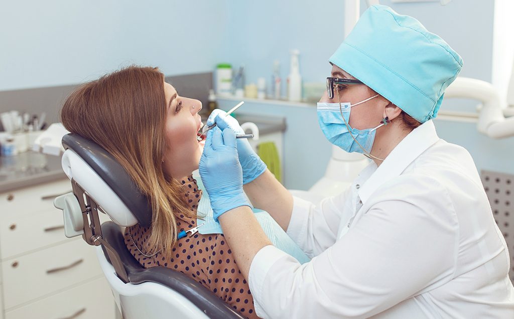 How Do You Know if You Have A Dead Tooth: Signs and Treatments ...